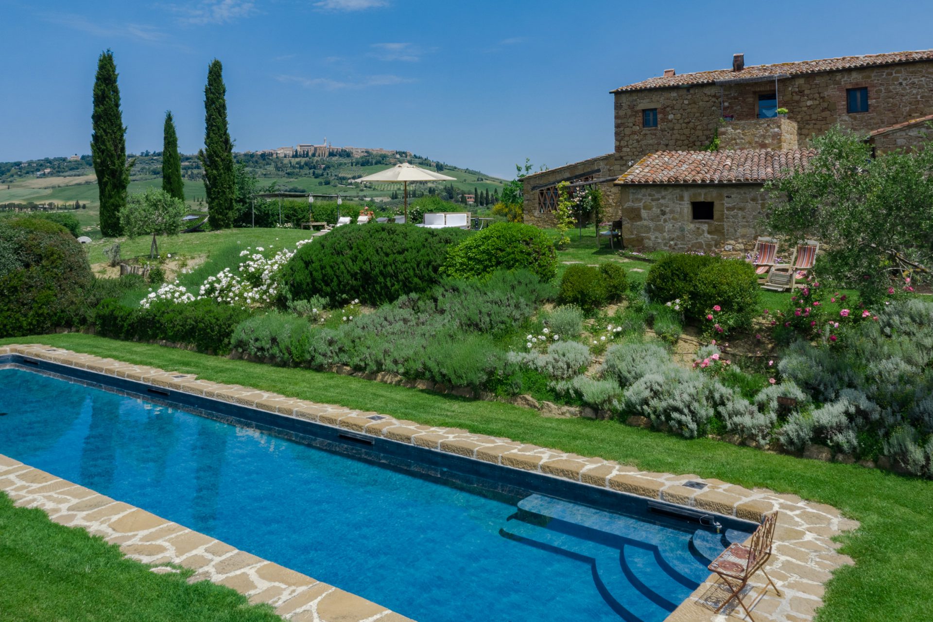 Top 10 villas with pools in Italy