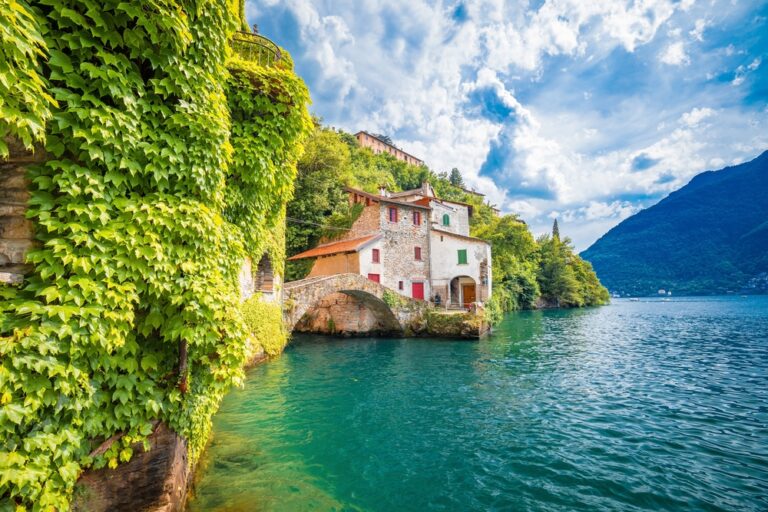 Towns and villages of Lake Como