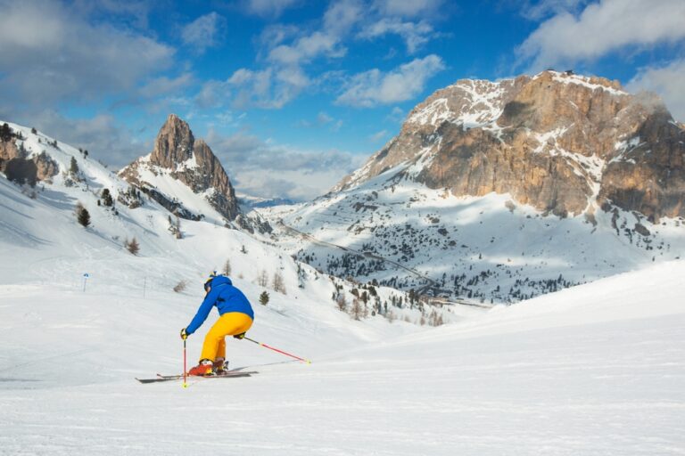 Best places to ski in Italy - Blog by Bookings For You